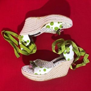 kenzie | Shoes | Kenzie Polka Dot White Pink Green Wedge Tie Heel 6 ...